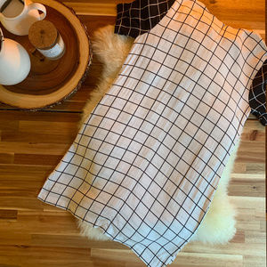 La Hearts | Dresses | Pacsun La Hearts Blackwhite Windowpane Pattern ...